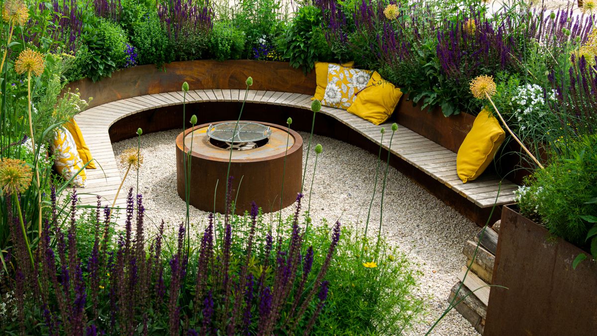 TROJA ROUND Metal Fire Pits | GARTENMETALL